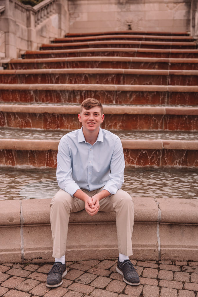 Grontkowski Senior Summer Pictures – Mini Session at Ault Park ...