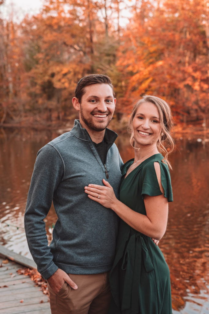 Rachel & Nick – Fall Engagement Session at the Cincinnati Nature Center ...