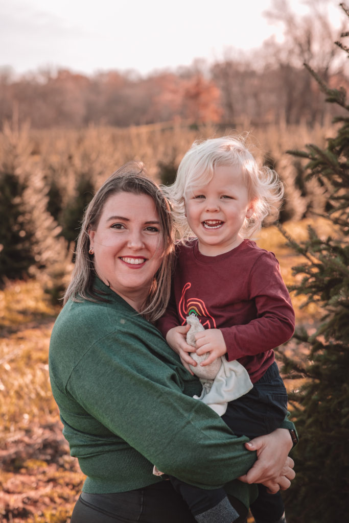Mayer Family Christmas Tree Farm Pictures – Cincinnati, Ohio | Kristin ...
