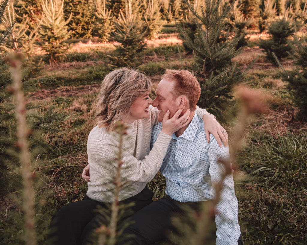 Allare Family – Christmas Tree Farm Mini Session – Cincinnati, Ohio ...