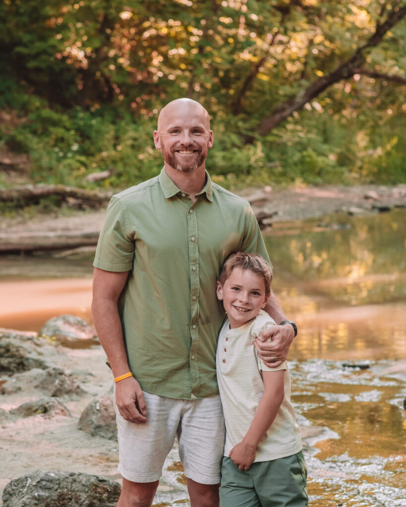 Harriman Family – Creek Splash photos in Cincinnati, Ohio | Kristin Brown Photography